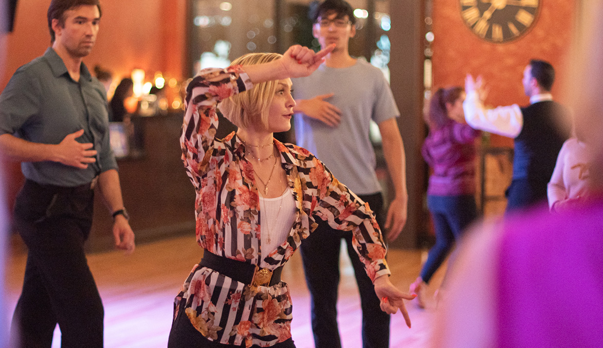 Austin Dance Studio | Private Dance Lessons | Group Classes | Socials